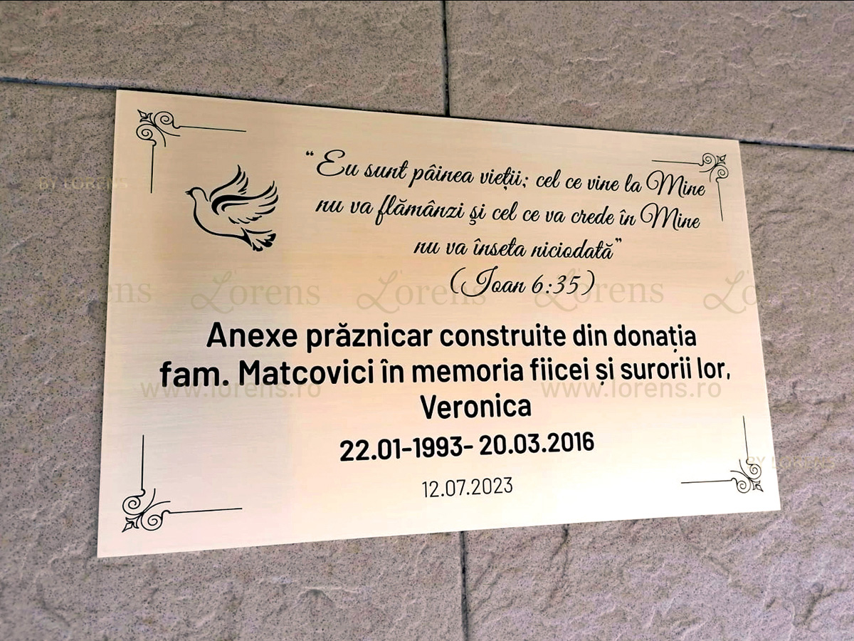 Placute funerare si placi cruci mormant cimitir monument marmura granit